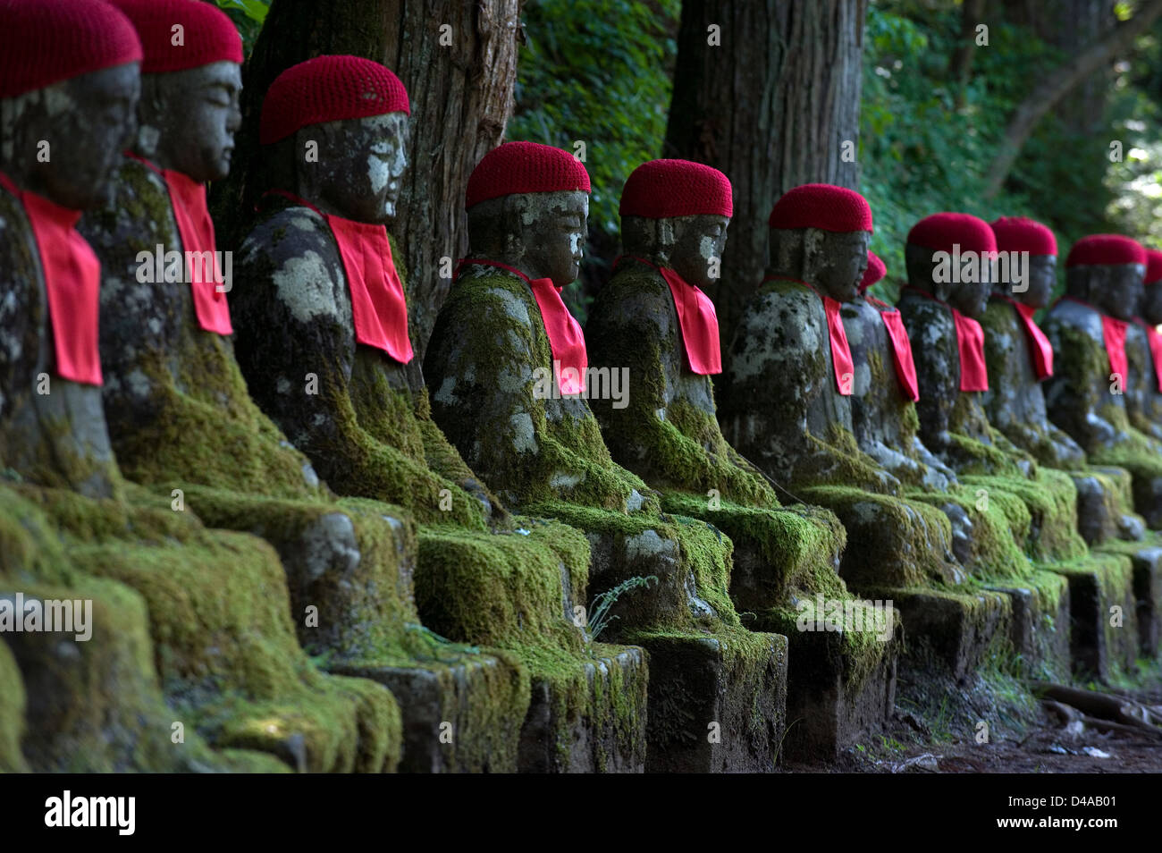 Buddha statues in japan hi-res stock photography and images - Alamy