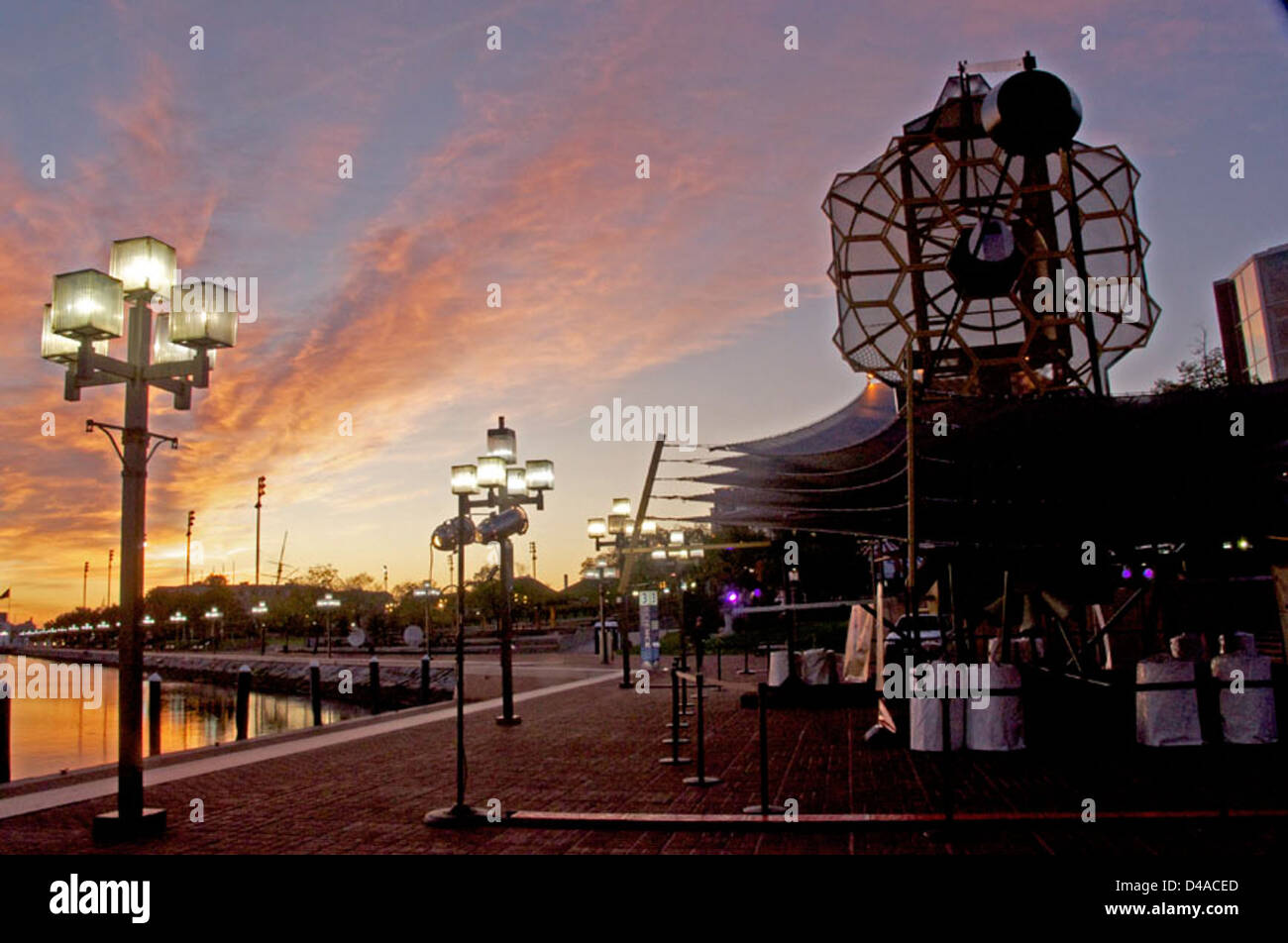 Full scale model hi-res stock photography and images - Alamy