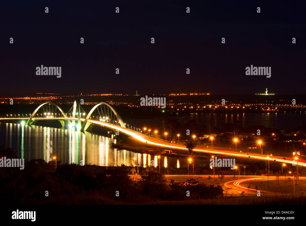 Bridge brasilia hi-res stock photography and images - Alamy