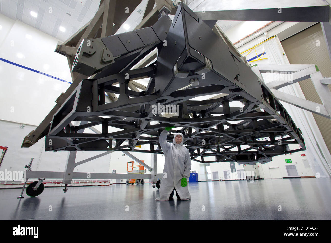 James webb satellite hi-res stock photography and images - Alamy