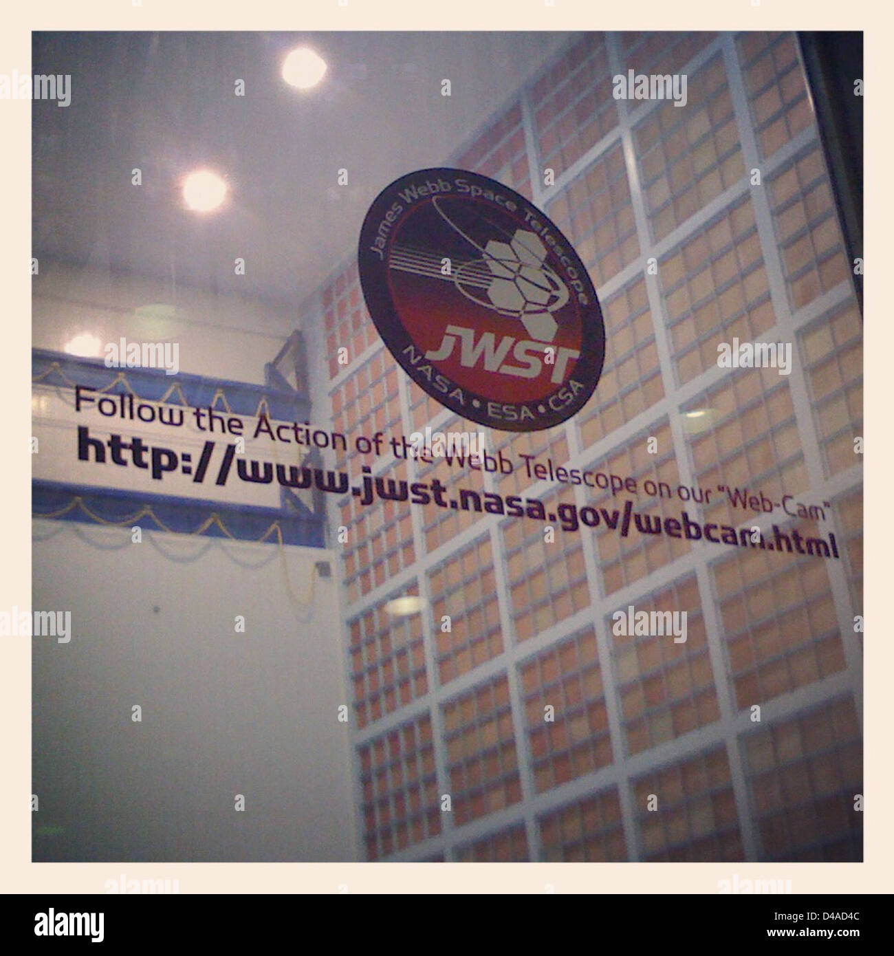 Webb-cam captures real-time images and data from the James Webb Space ...