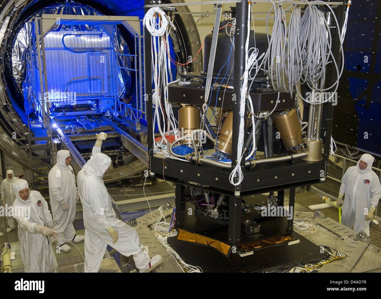 The COCOA Cryo experiment, a part of the Hubble Space Telescope ...