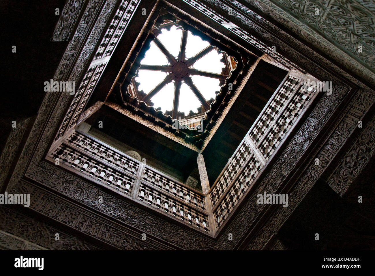 Medressa ben yussuf hi-res stock photography and images - Alamy