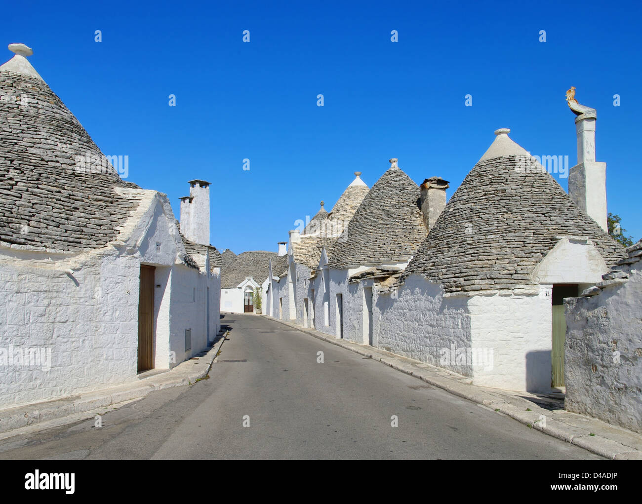Trulli street hi-res stock photography and images - Alamy