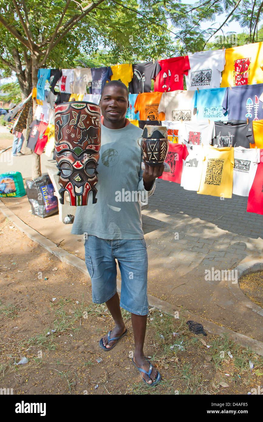 Street market in maputo hi-res stock photography and images - Alamy