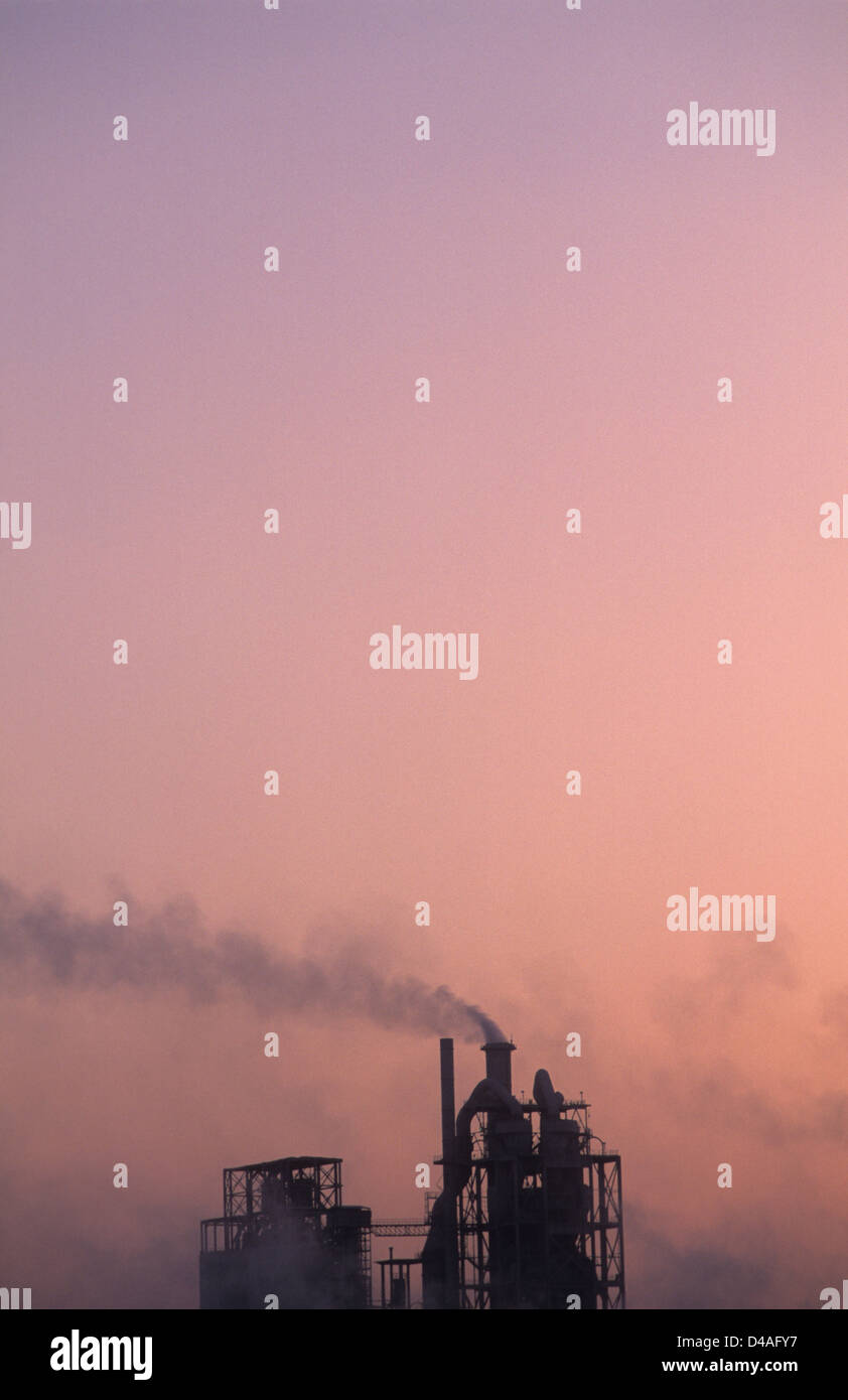 Pollution, environment, manufacturing cement plant is a major cause of ...