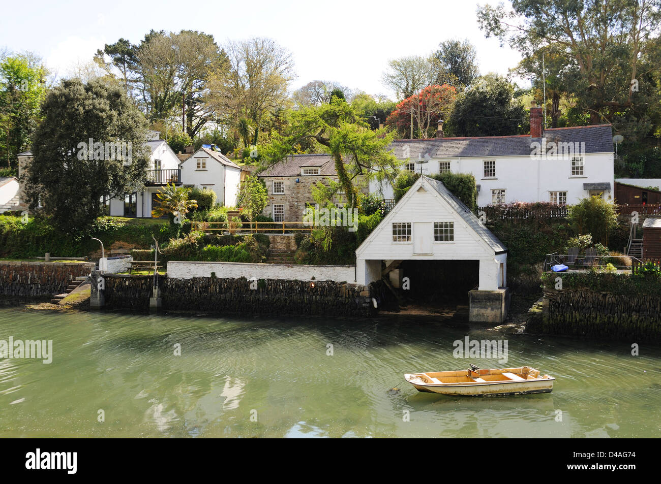 The charming village of Helford in Cornwall, UK Stock Photo - Alamy