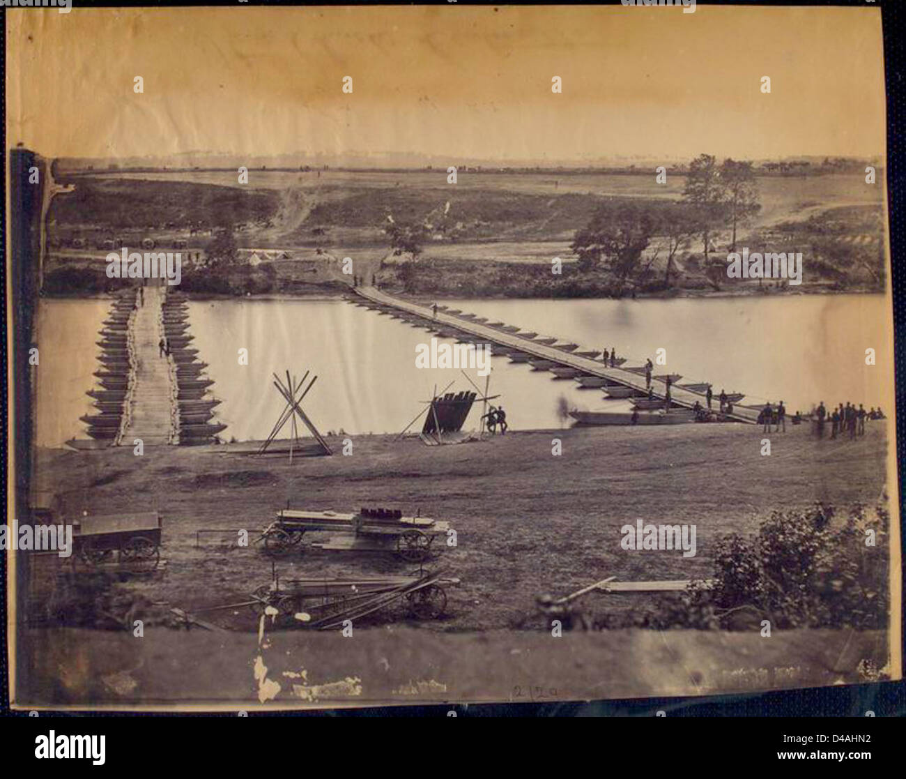 Pontoon Bridge Civil War Stock Photos & Pontoon Bridge Civil War Stock ...