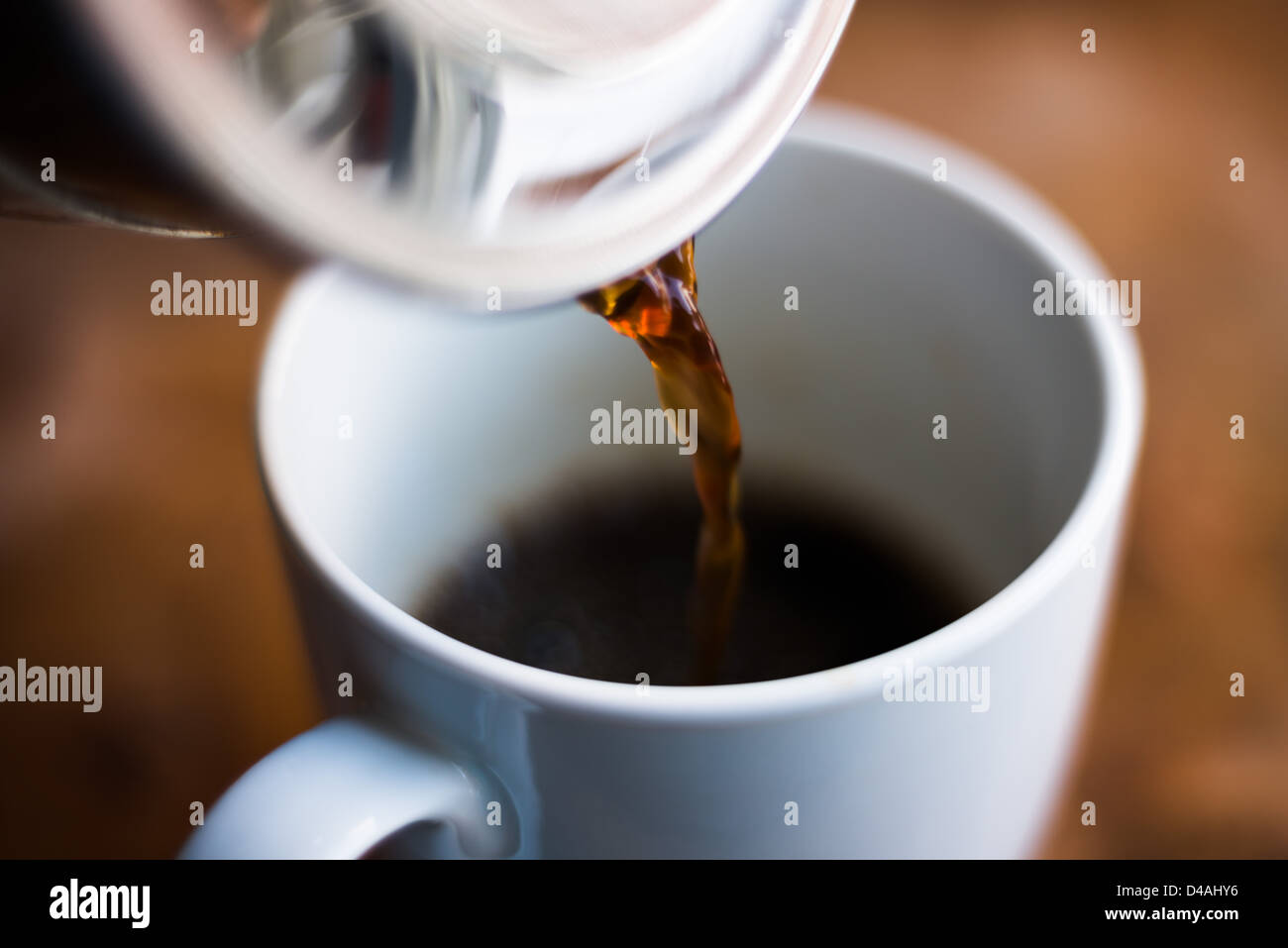 Pouring coffee cafetière hi-res stock photography and images - Alamy