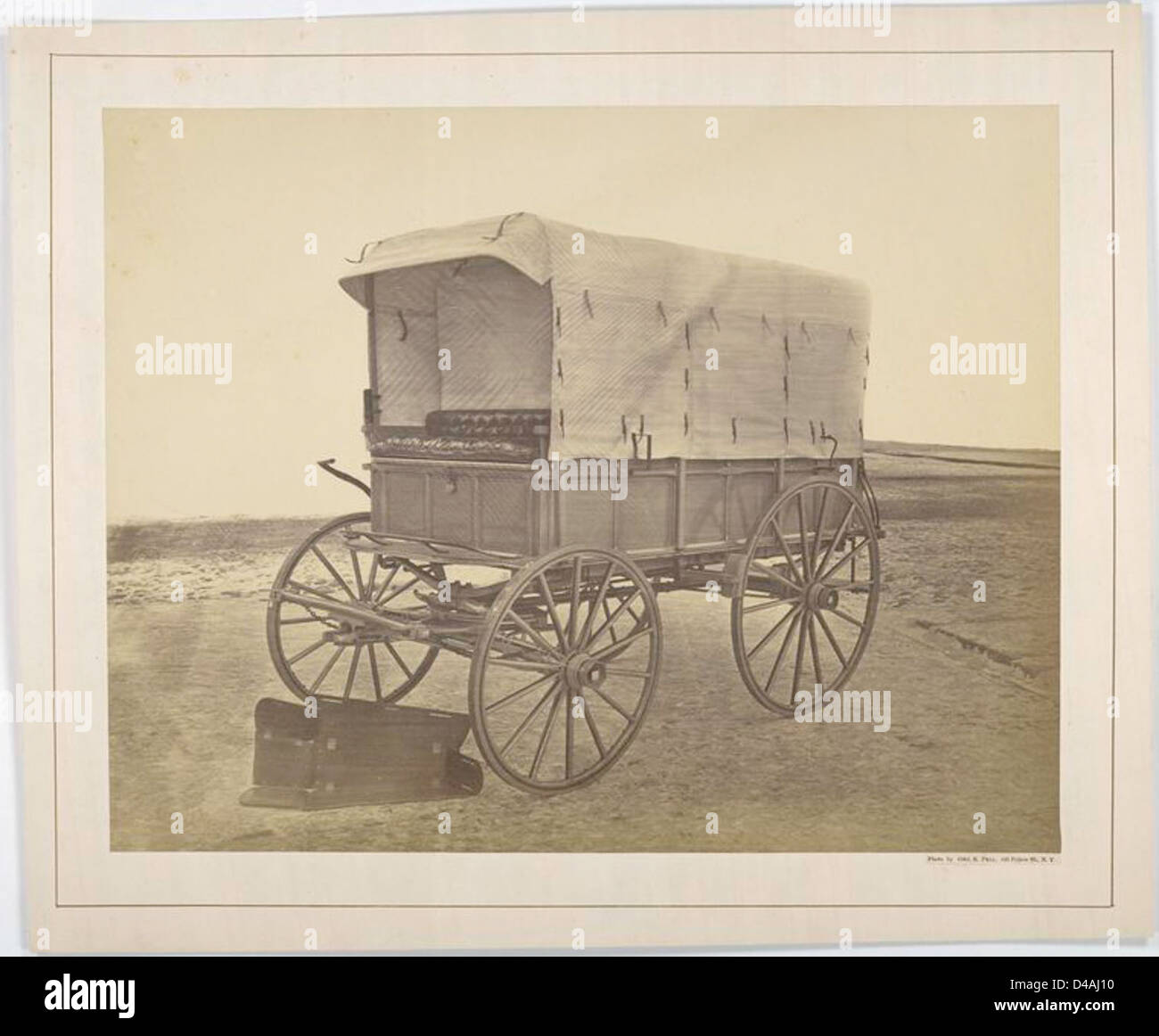 Civil war ambulance hi-res stock photography and images - Alamy