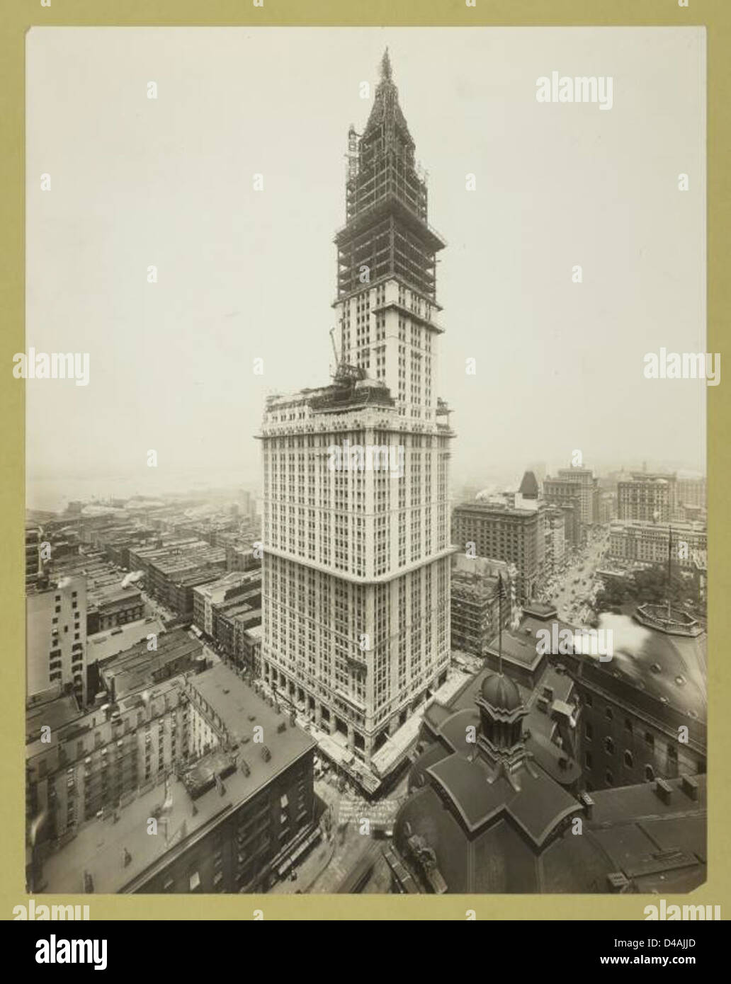 Woolworth building construction hi-res stock photography and images - Alamy
