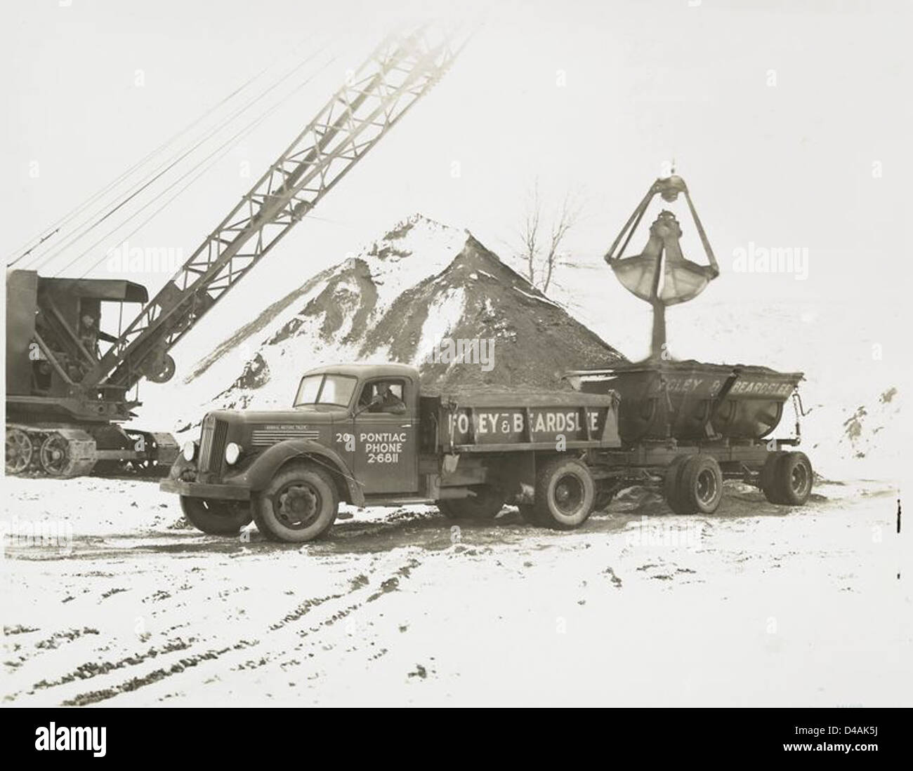 Vintage truck 1920s hi-res stock photography and images - Alamy