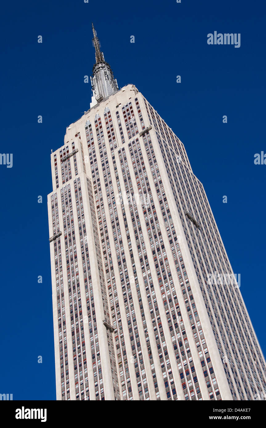Empire state building spire hi-res stock photography and images - Alamy