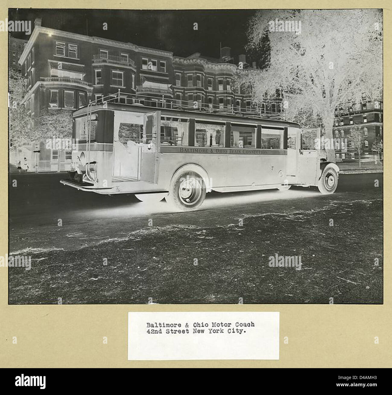 A 1920s photograph of a Baltimore & Ohio motor coach on 42nd Street in ...