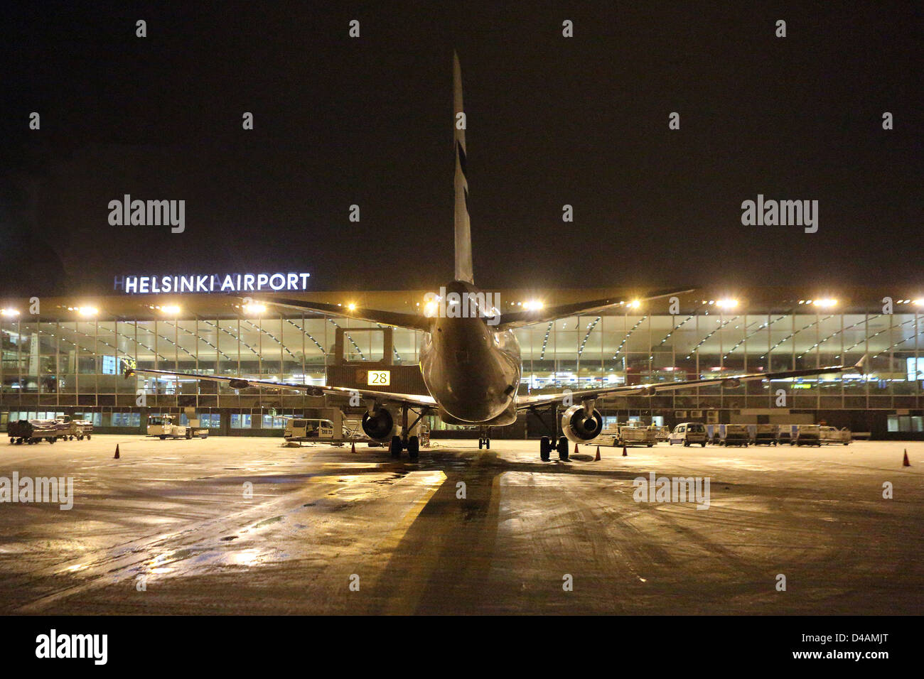 Helsinki vantaa airport exterior hi-res stock photography and images ...