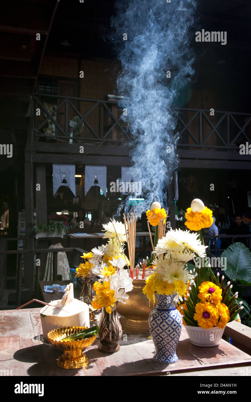 Bangkok, Thailand, flower arrangement in a temple Stock Photo - Alamy