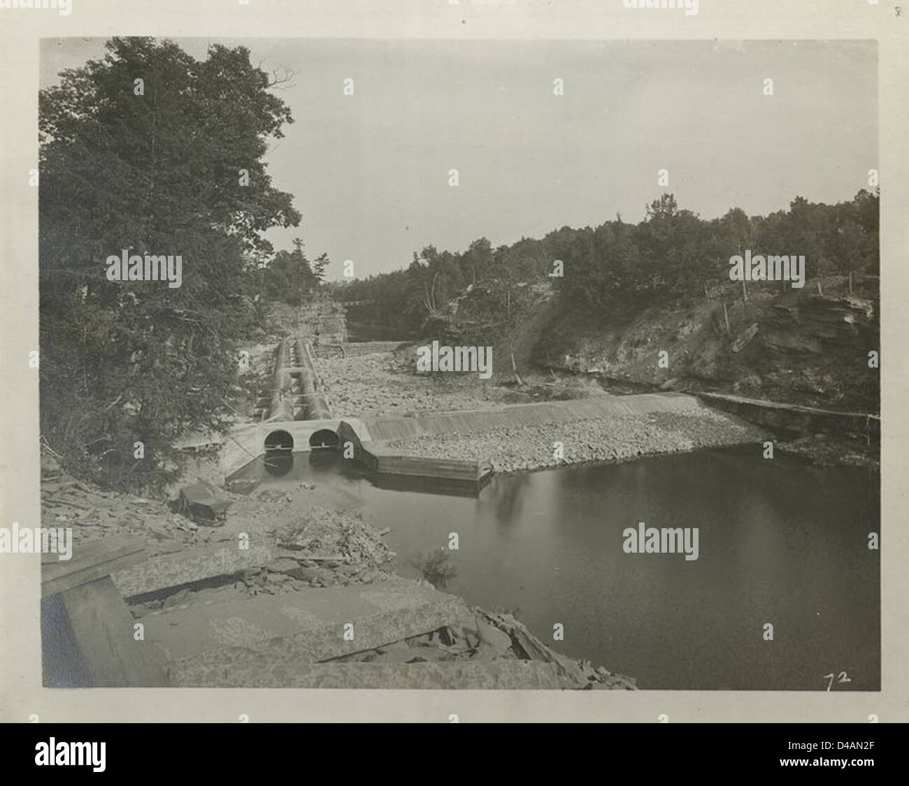 Olive Bridge Dam High Resolution Stock Photography and Images - Alamy