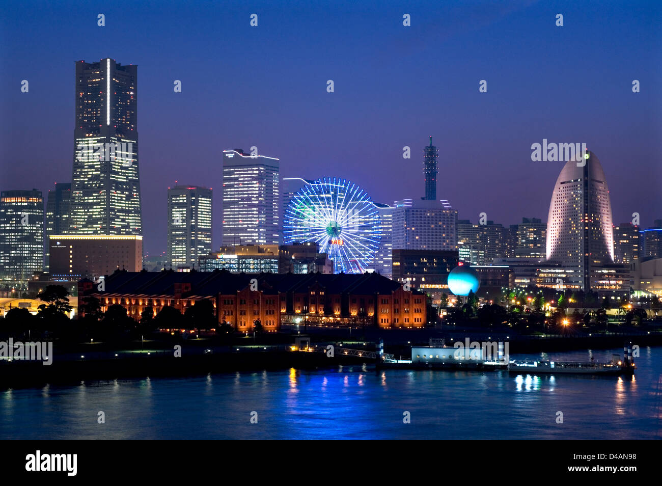Urban japanese cityscape hi-res stock photography and images - Alamy