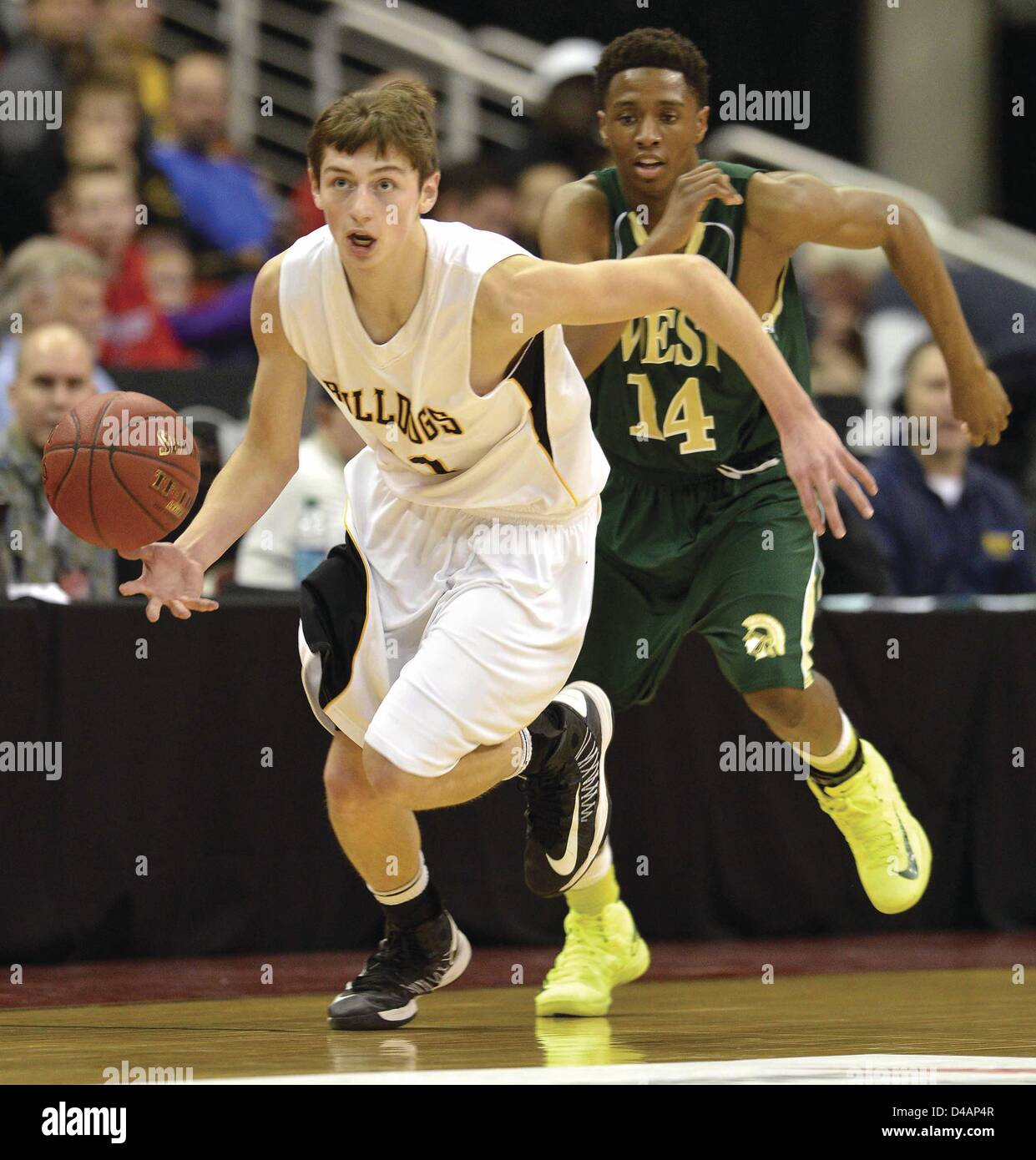 Mark lowe hi-res stock photography and images - Alamy