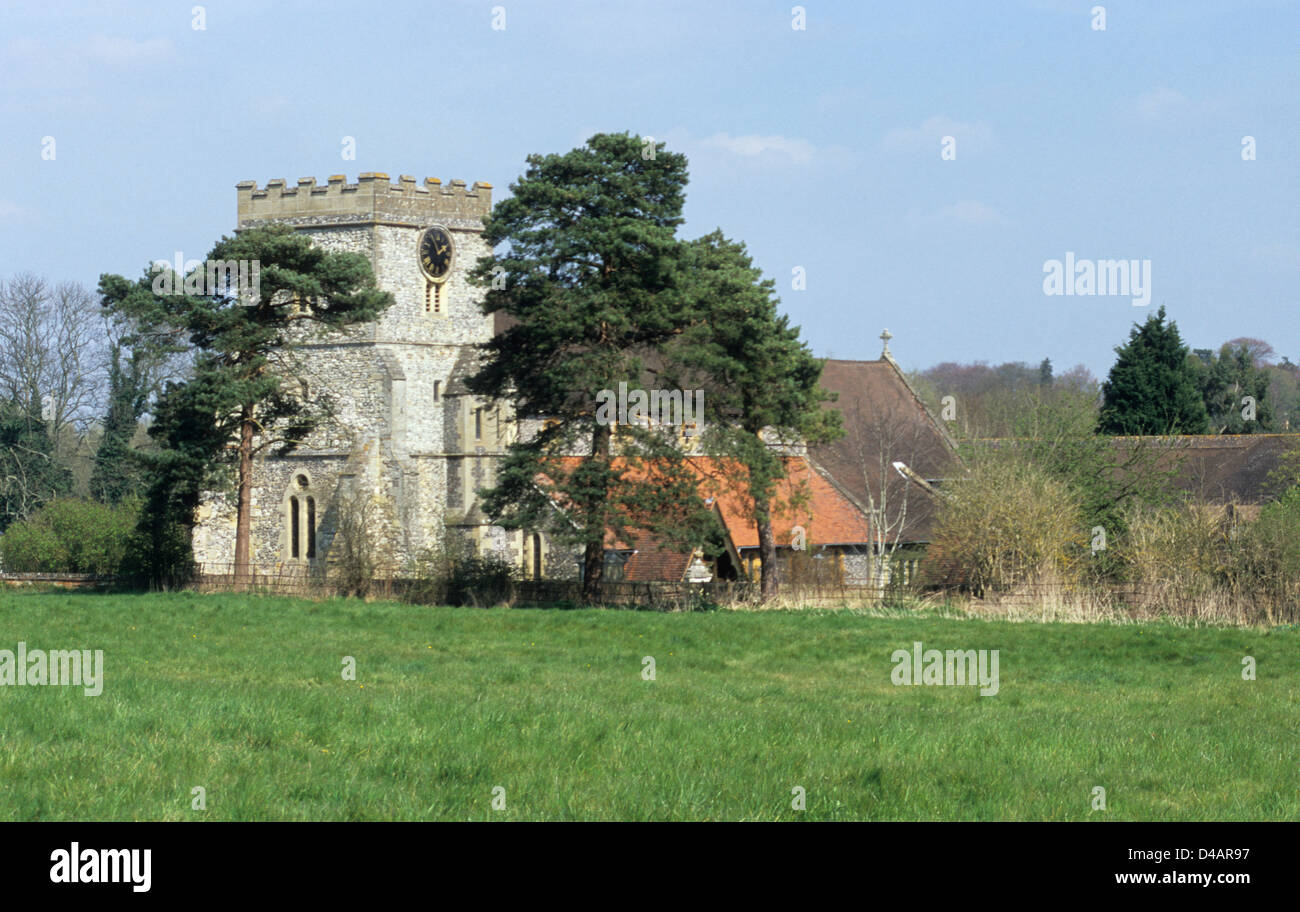 Church st goring oxfordshire hi-res stock photography and images - Alamy