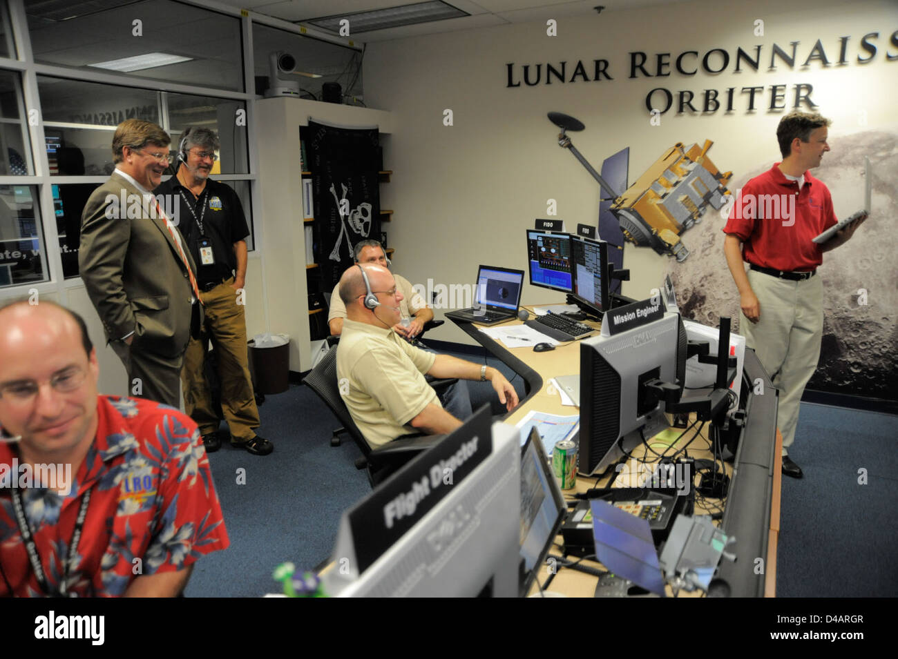 NASA’s Lunar Reconnaissance Orbiter (LRO) successfully enters lunar ...