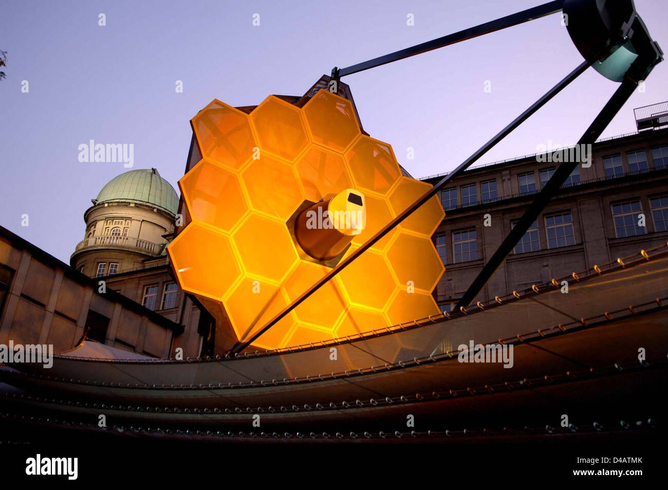 A full-scale model of the James Webb Space Telescope (JWST) is on ...