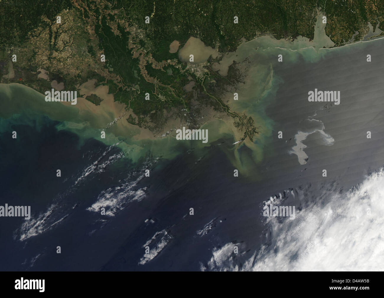 Oil leak gulf hi-res stock photography and images - Alamy