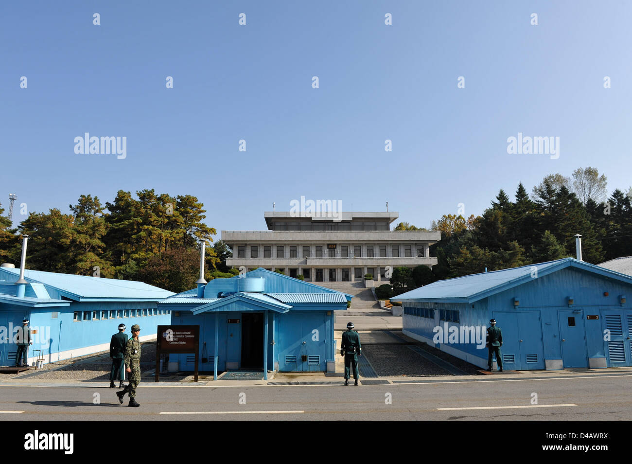 North korea military borders hi-res stock photography and images - Alamy