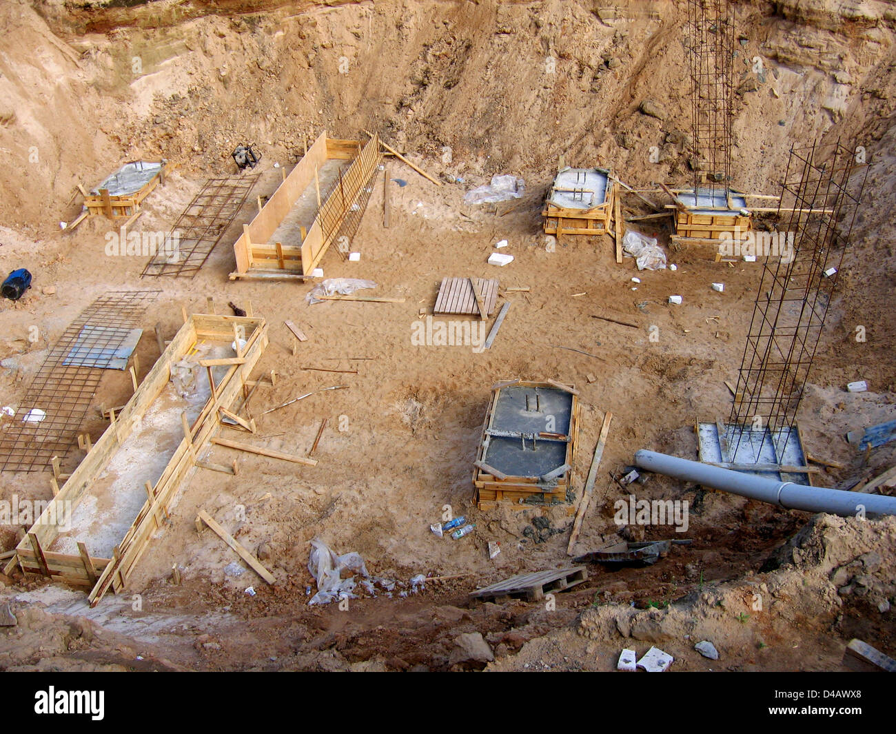 Concrete mortar stone poured foundation hi-res stock photography and ...