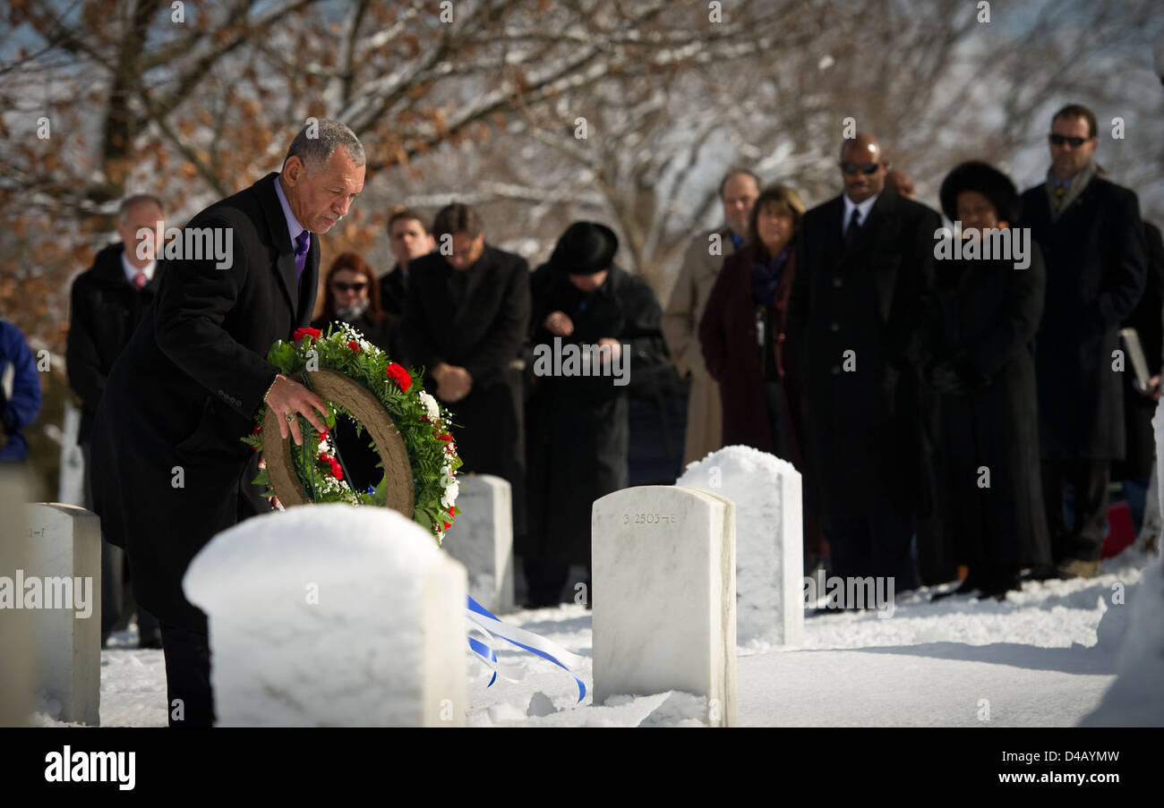 NASA held a Day of Remembrance ceremony at Arlington National Cemetery ...