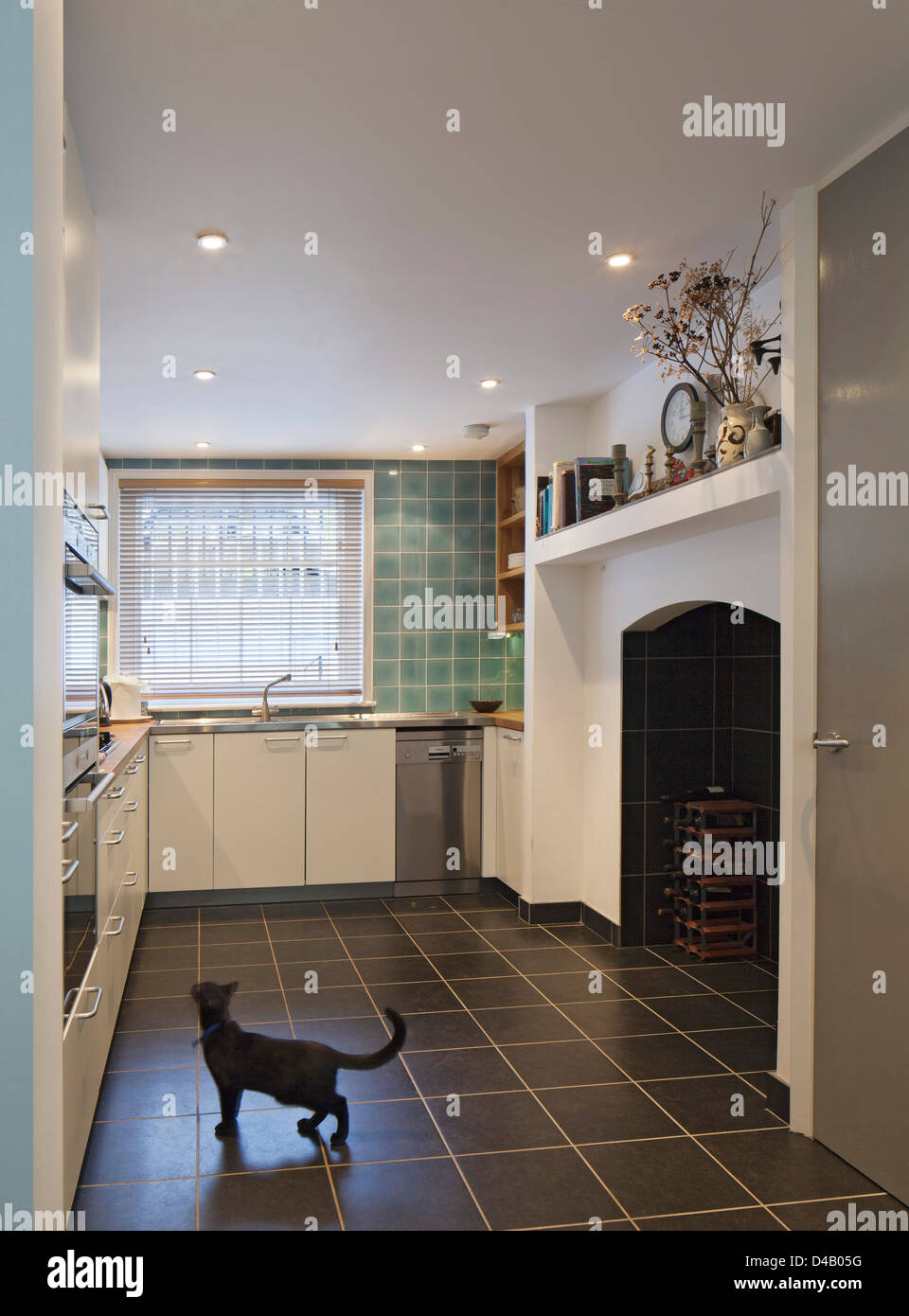 Barnsbury Road, London, United Kingdom. Architect: James Dunnett ...