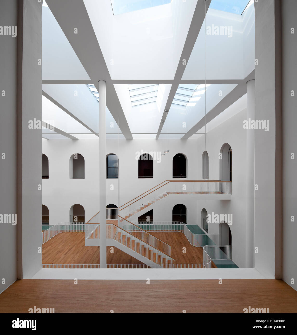 Palacio De Justicia in Burgos, Burgos, Spain. Architect: Primitivo ...