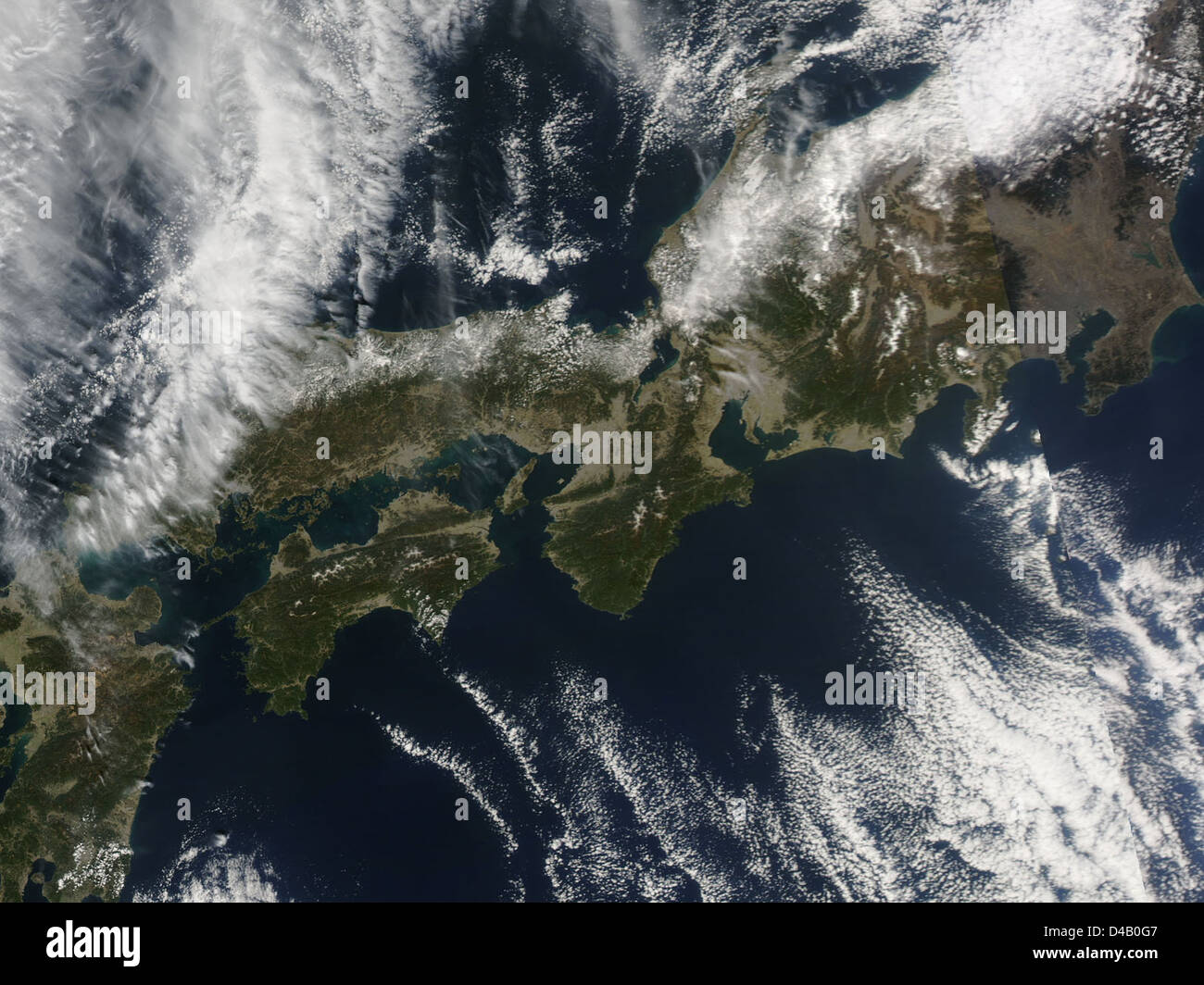 NASA's satellite captures a detailed view of Japan on March 5, 2011 ...