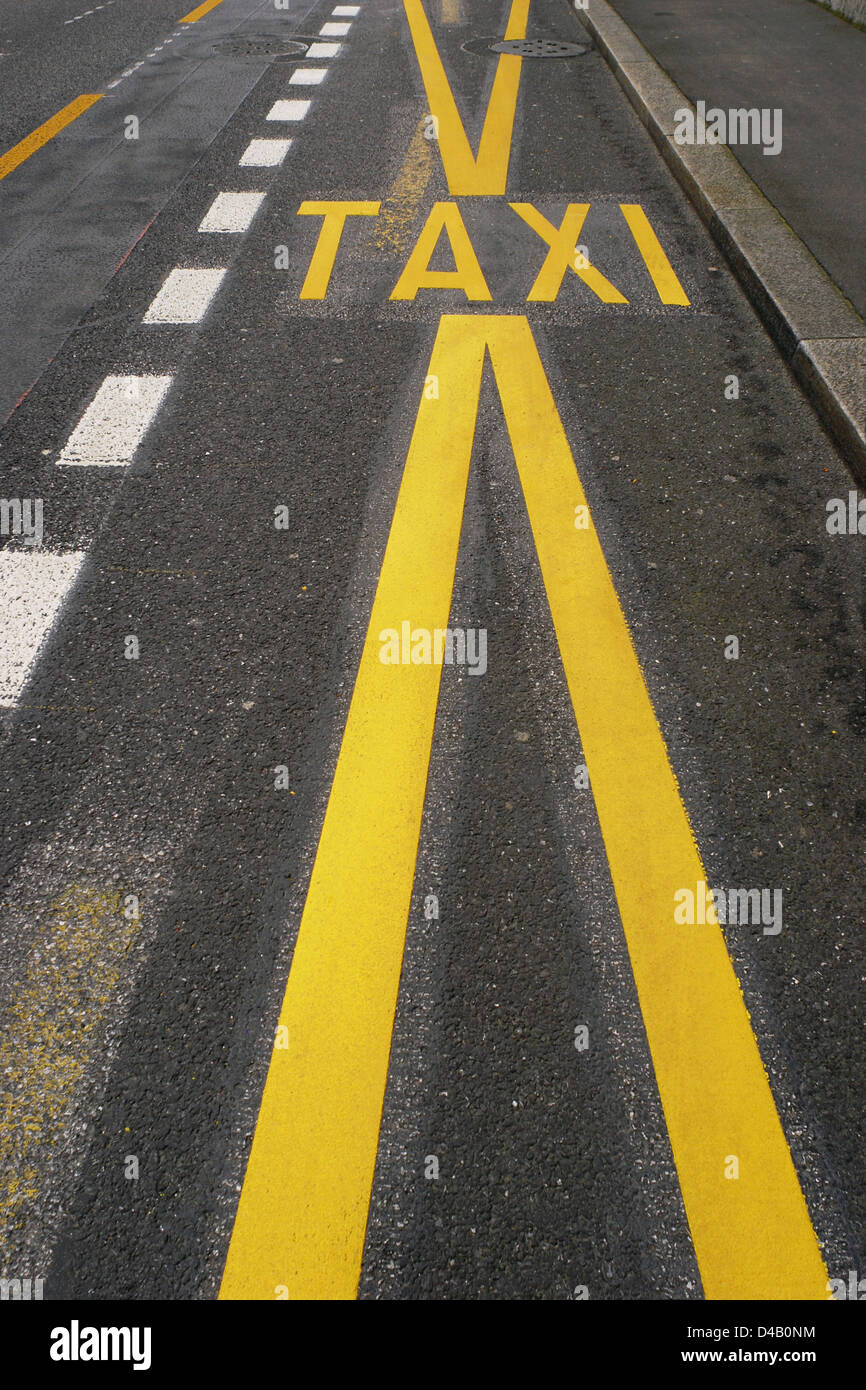 Taxi Lane High Resolution Stock Photography and Images - Alamy