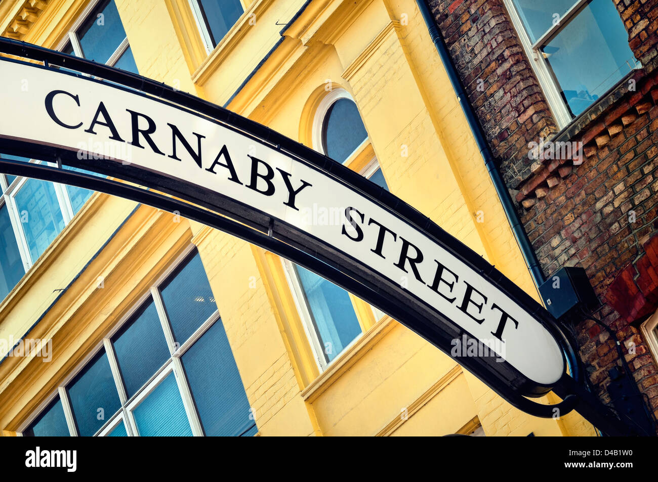 Carnaby street hi-res stock photography and images - Alamy
