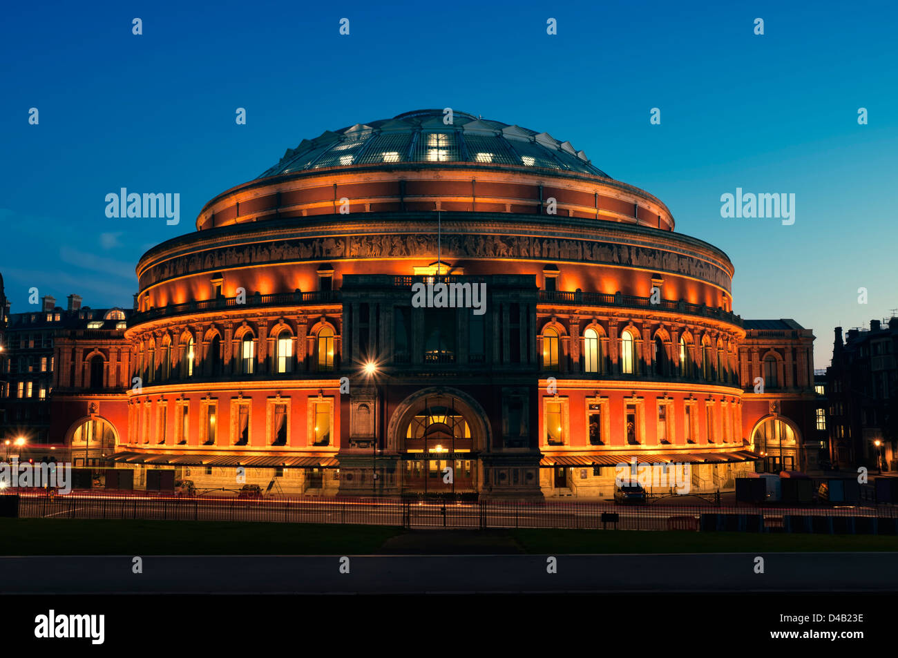 Royal Albert Hall at Night Stock Photo - Alamy