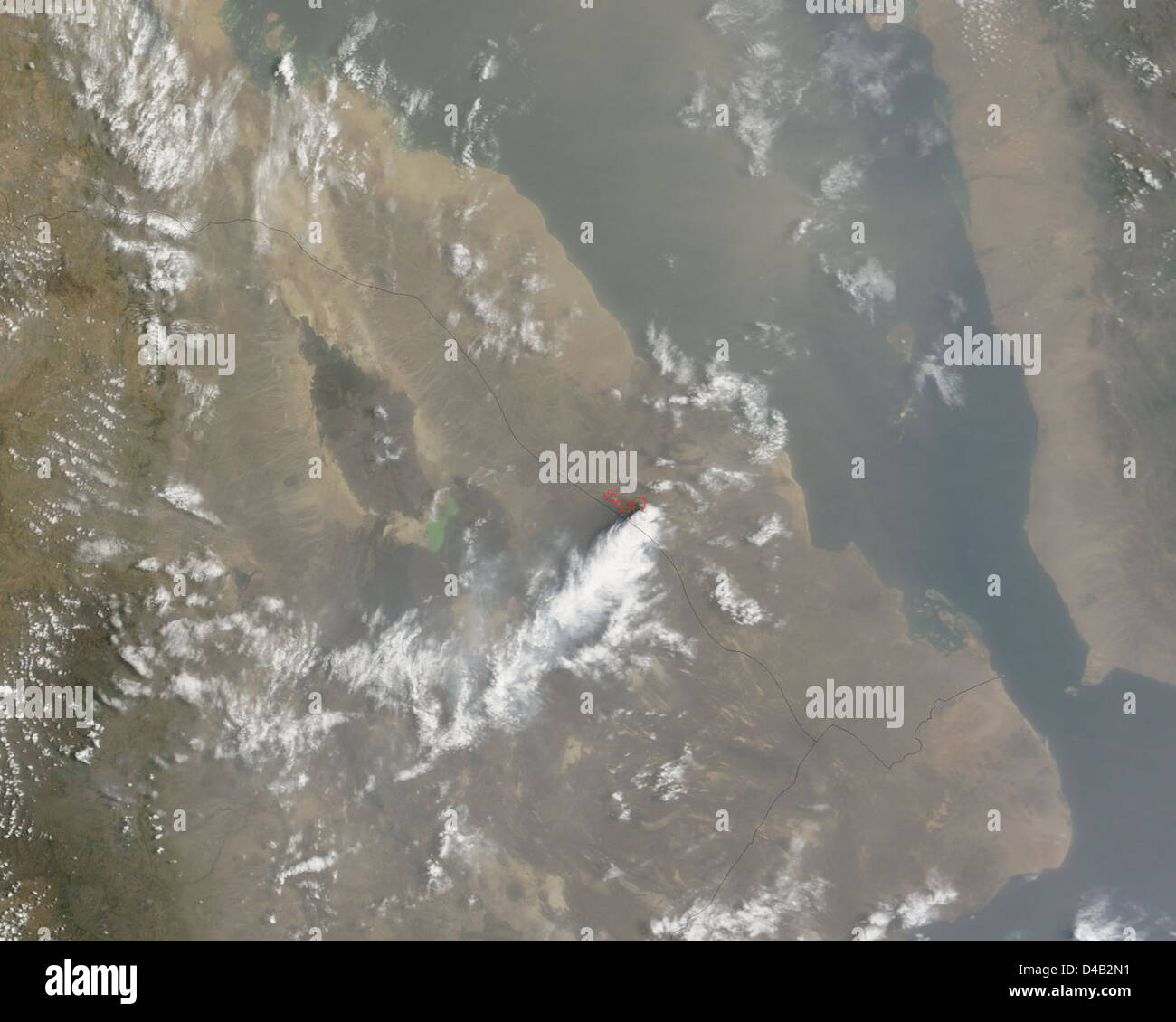 NASA satellite captures an image of the plume emitted by the Nabro ...