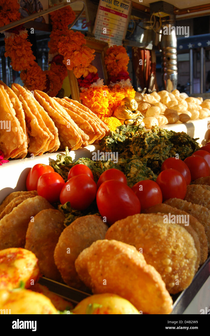Chaat stall on the streets of Rajasthan Stock Photo - Alamy