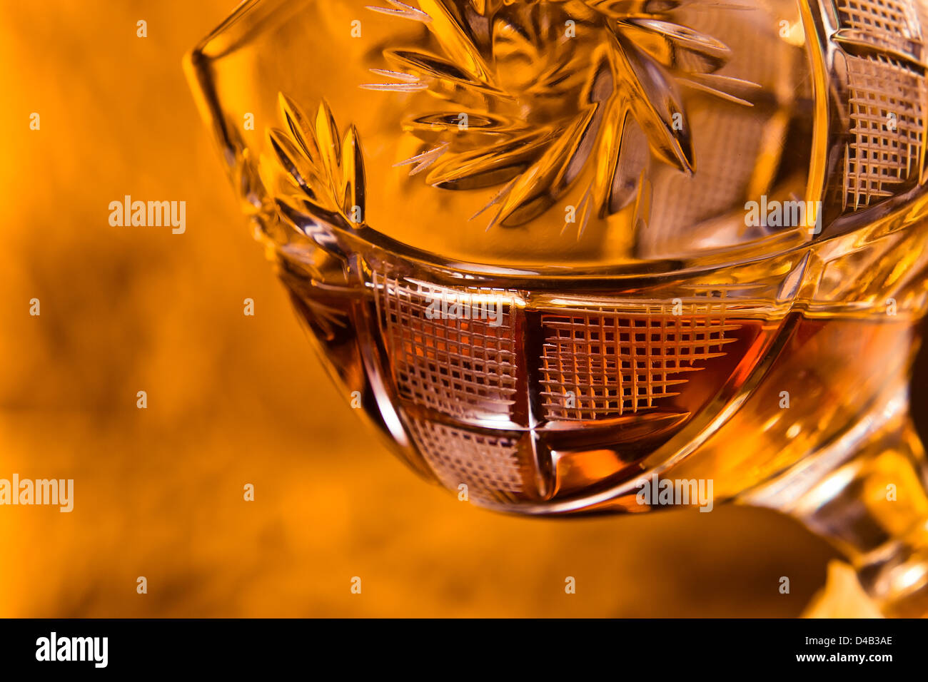 Cut crystal hi-res stock photography and images - Alamy