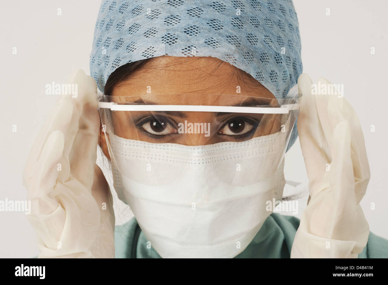 Eye shield hi-res stock photography and images - Alamy