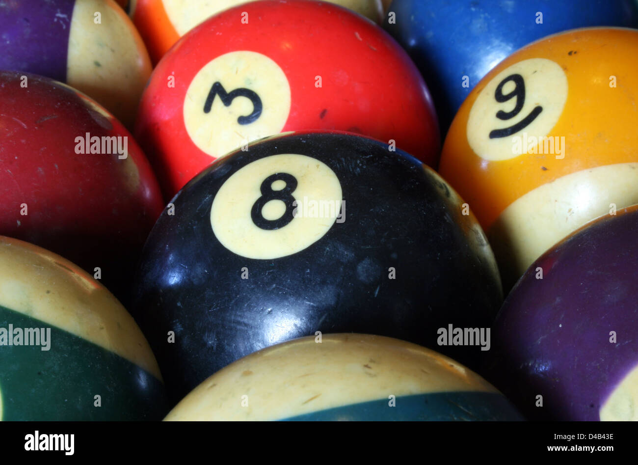 Billiard balls at the playing table Stock Photo - Alamy