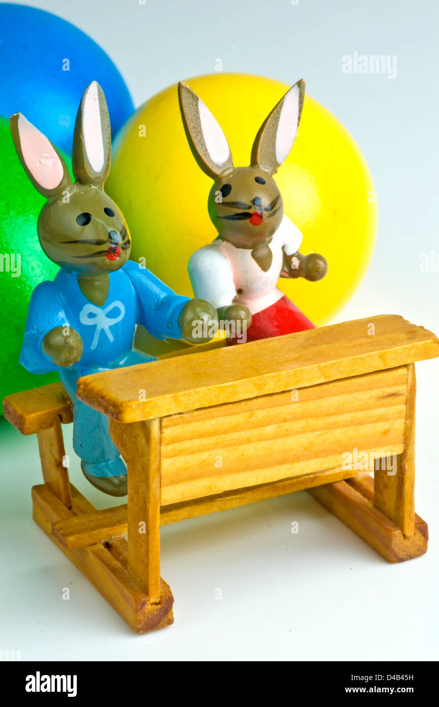 Easter bunny figures hi-res stock photography and images - Alamy