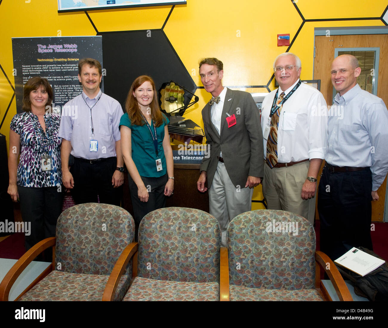 Bill Nye visits Goddard Space Flight Center Stock Photo - Alamy
