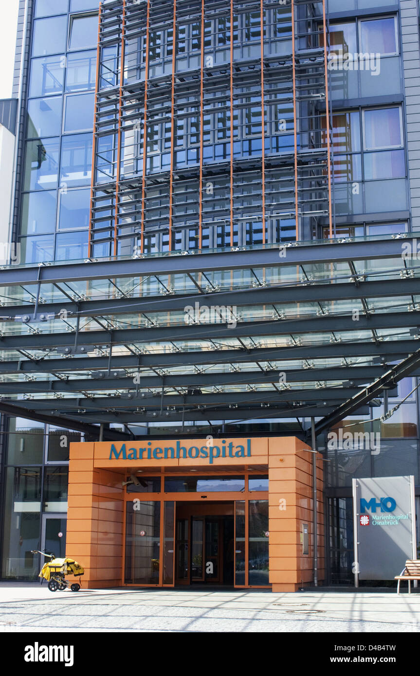 Germany, Osnabruck, Marien Hospital, main entrance Stock Photo - Alamy