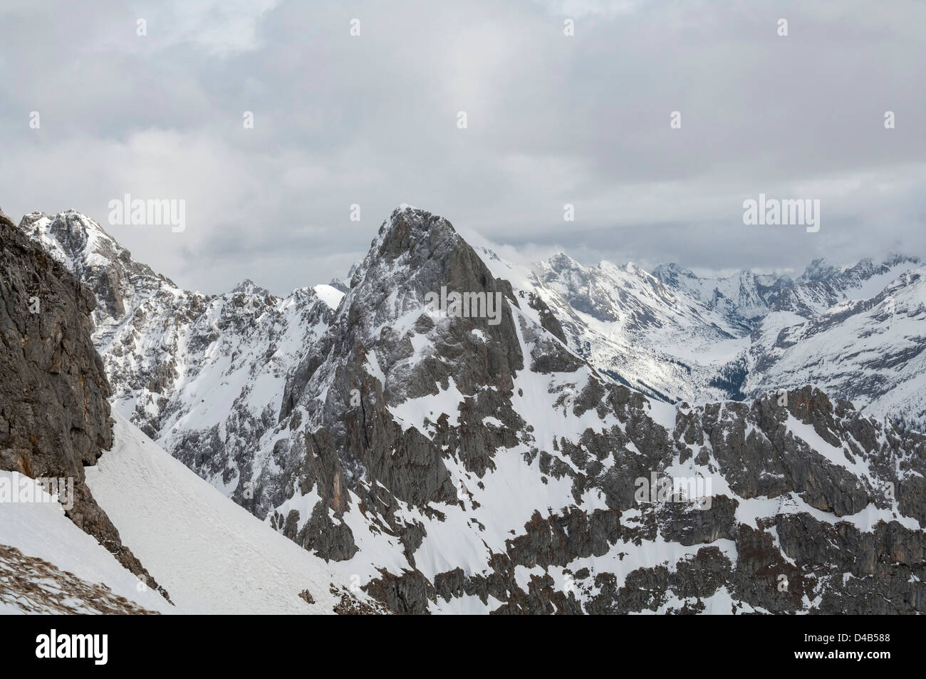 Alps austria switzerland border hi-res stock photography and images - Alamy