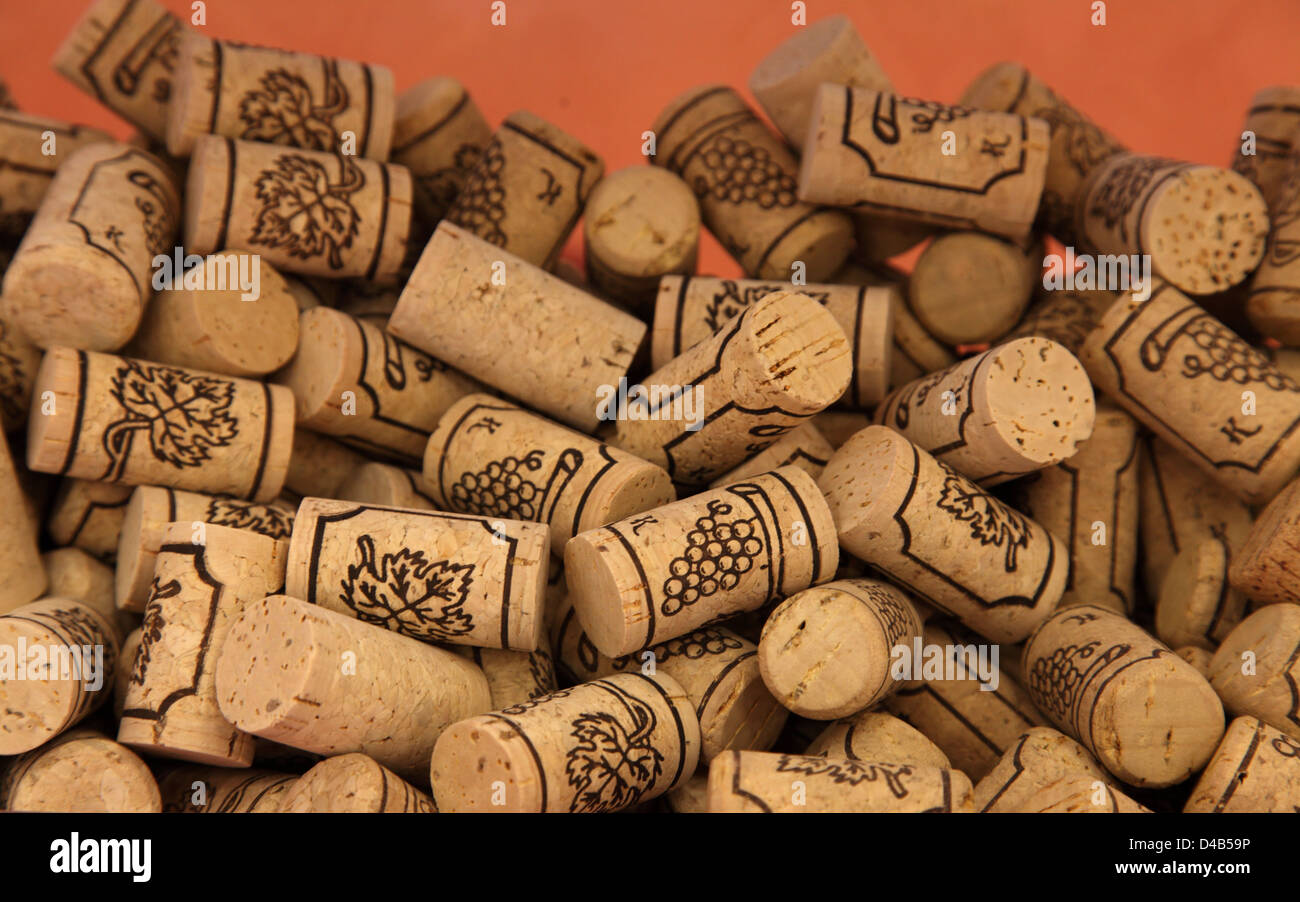 Bung hi-res stock photography and images - Alamy