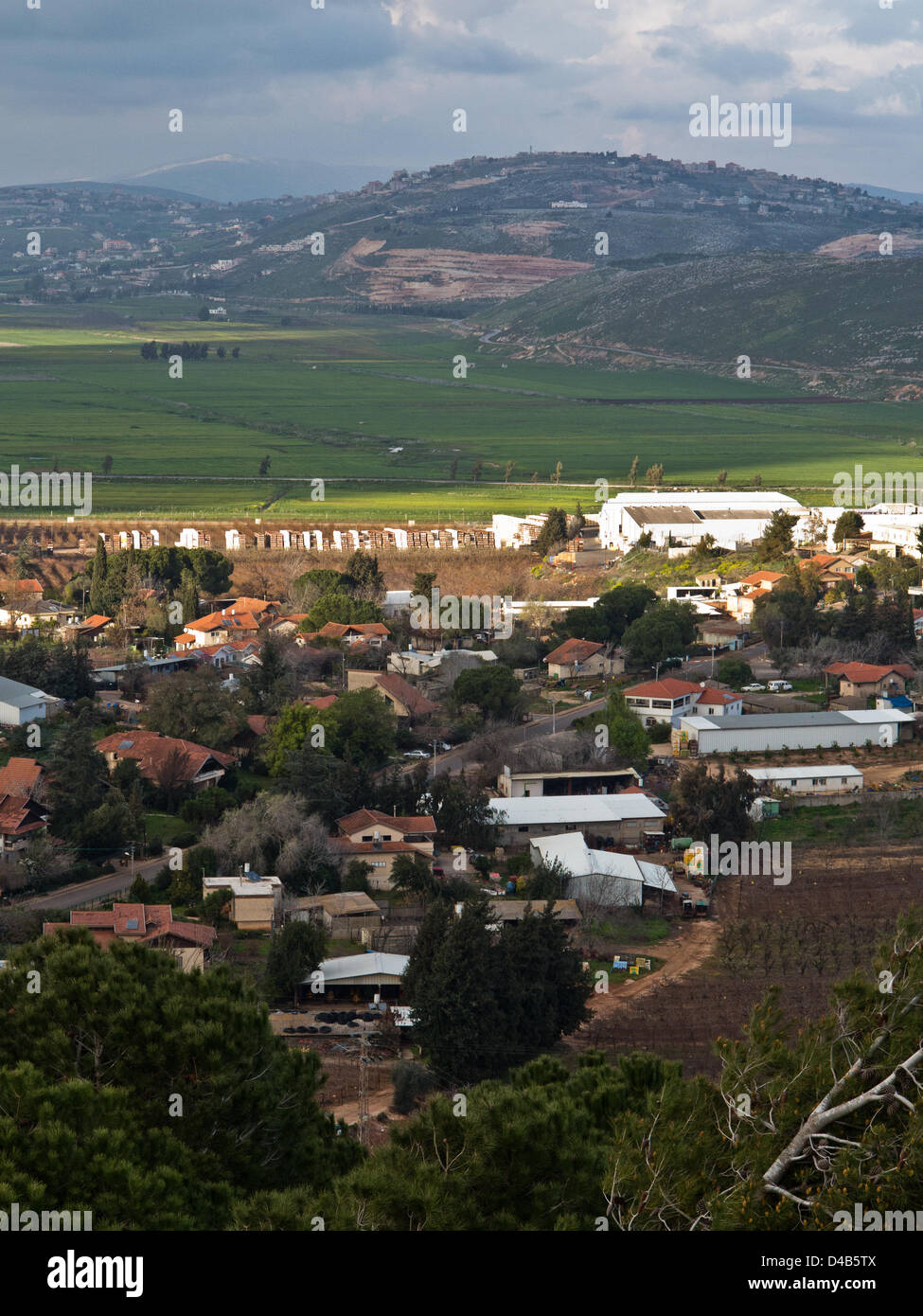 Metula, Israel. 10th March 2013. Massive Hezbollah deployment in ...