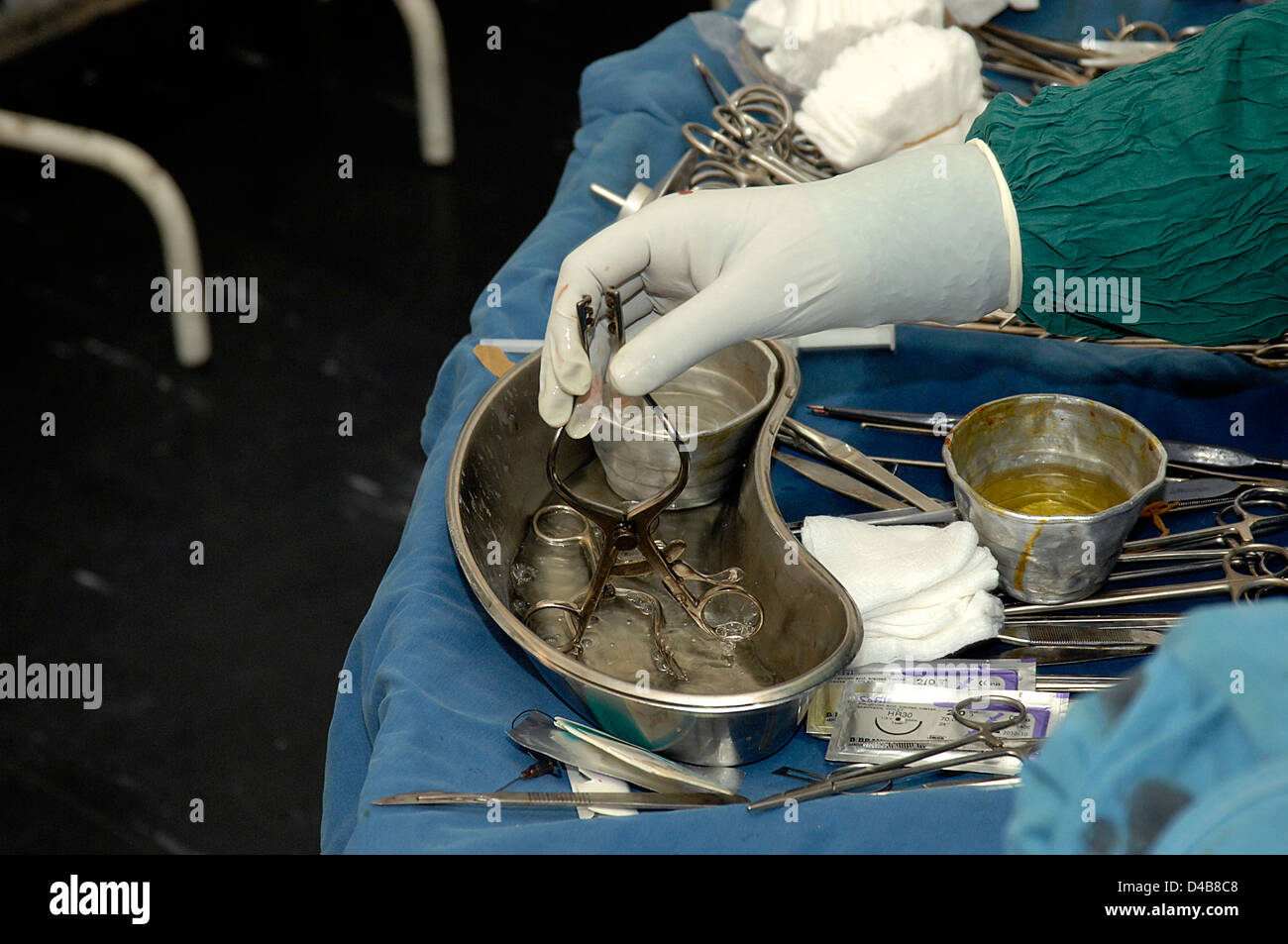 Pick up forceps hi-res stock photography and images - Alamy