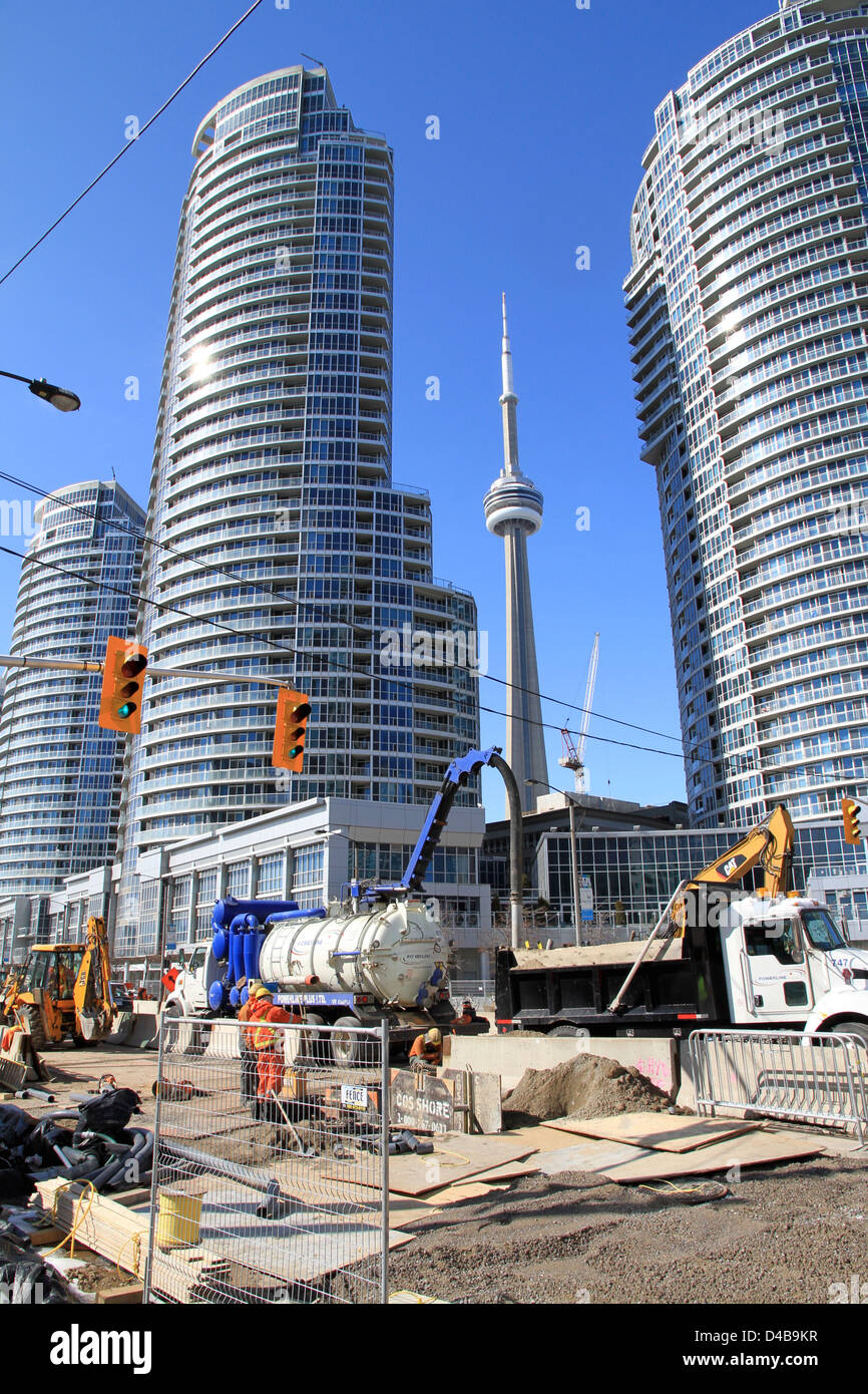 Constructions in Toronto Stock Photo - Alamy