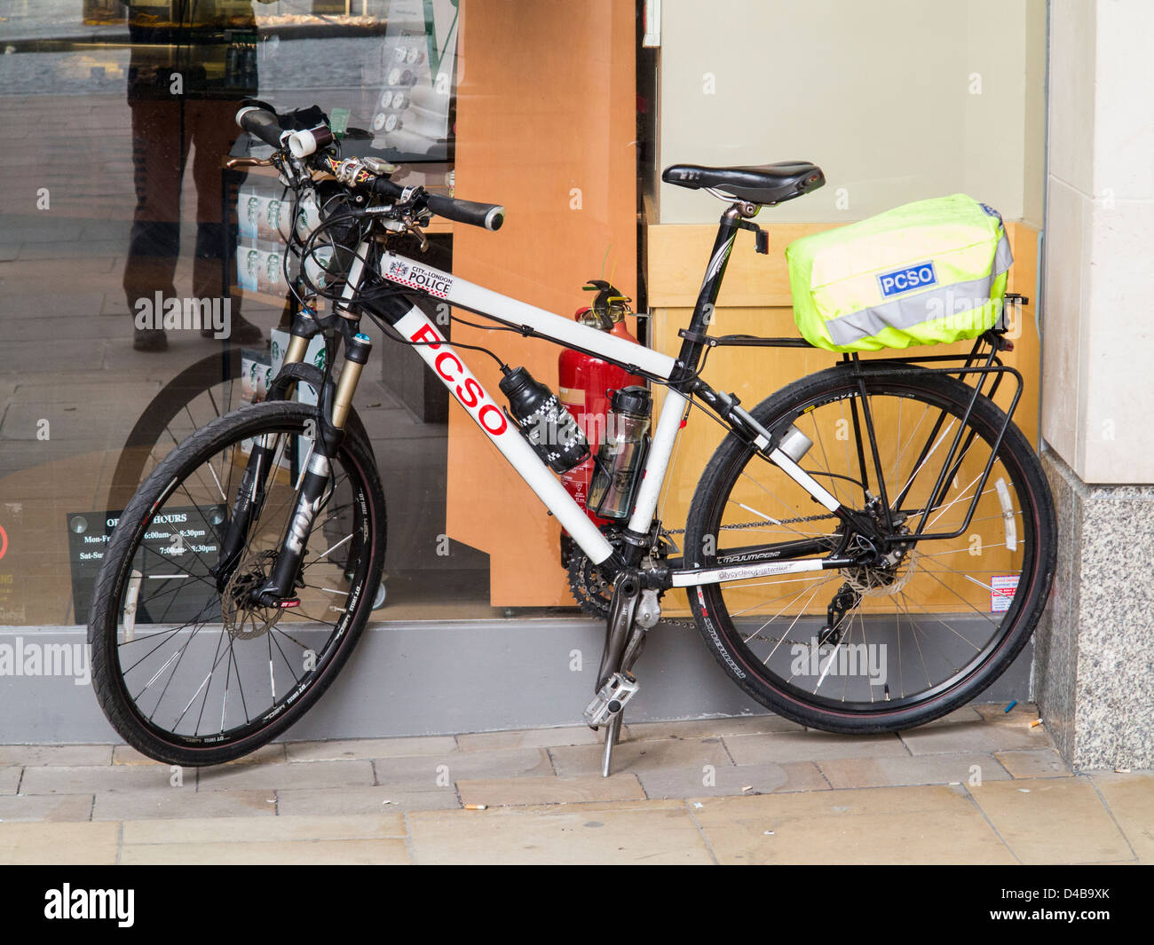 PCSO police mountain bike in London, England Stock Photo - Alamy